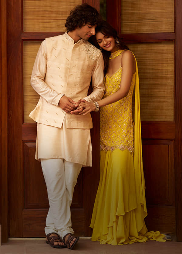 Shop Traditional Indian Clothing for Women, Men & Kids | KALKI Fashion ...